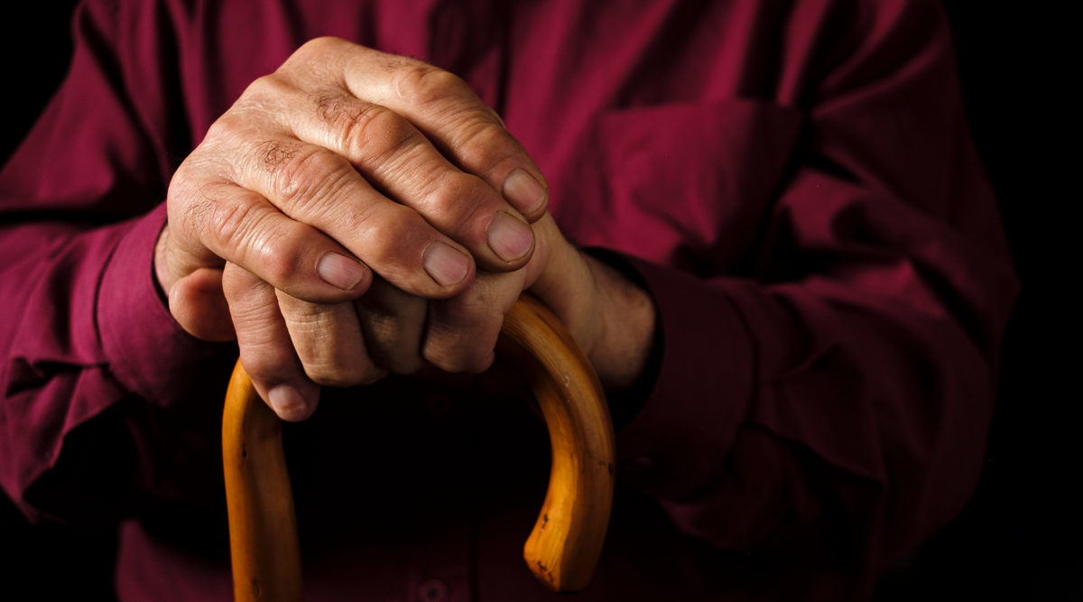 Carbon Fiber or Wood for Your New Cane